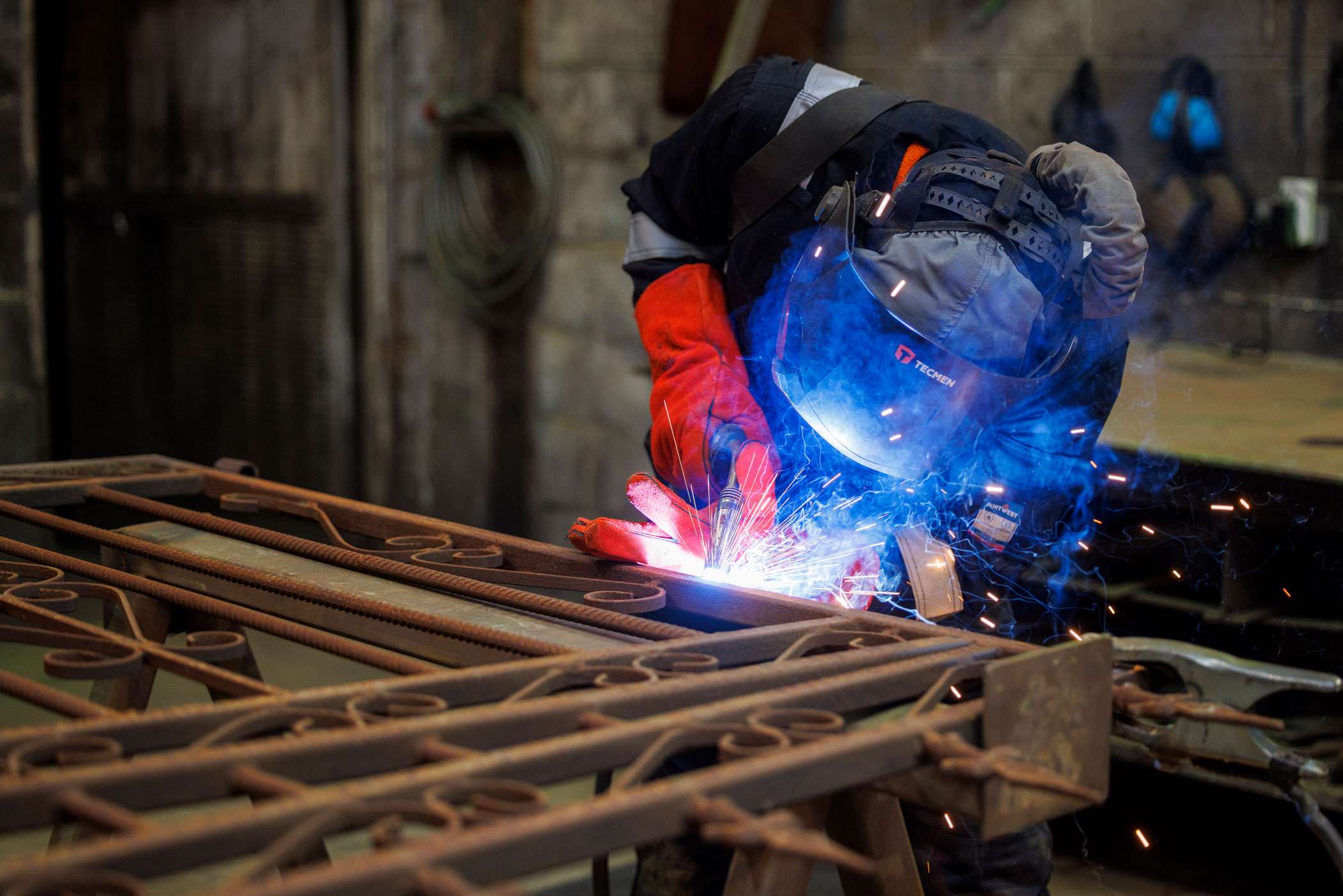 Gates and Fencing in Yorkshire | Foxtec